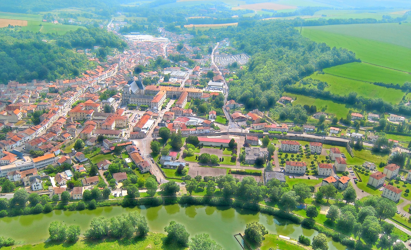 La petite cité de caractère de Saint-Mihiel - BLE Lorraine